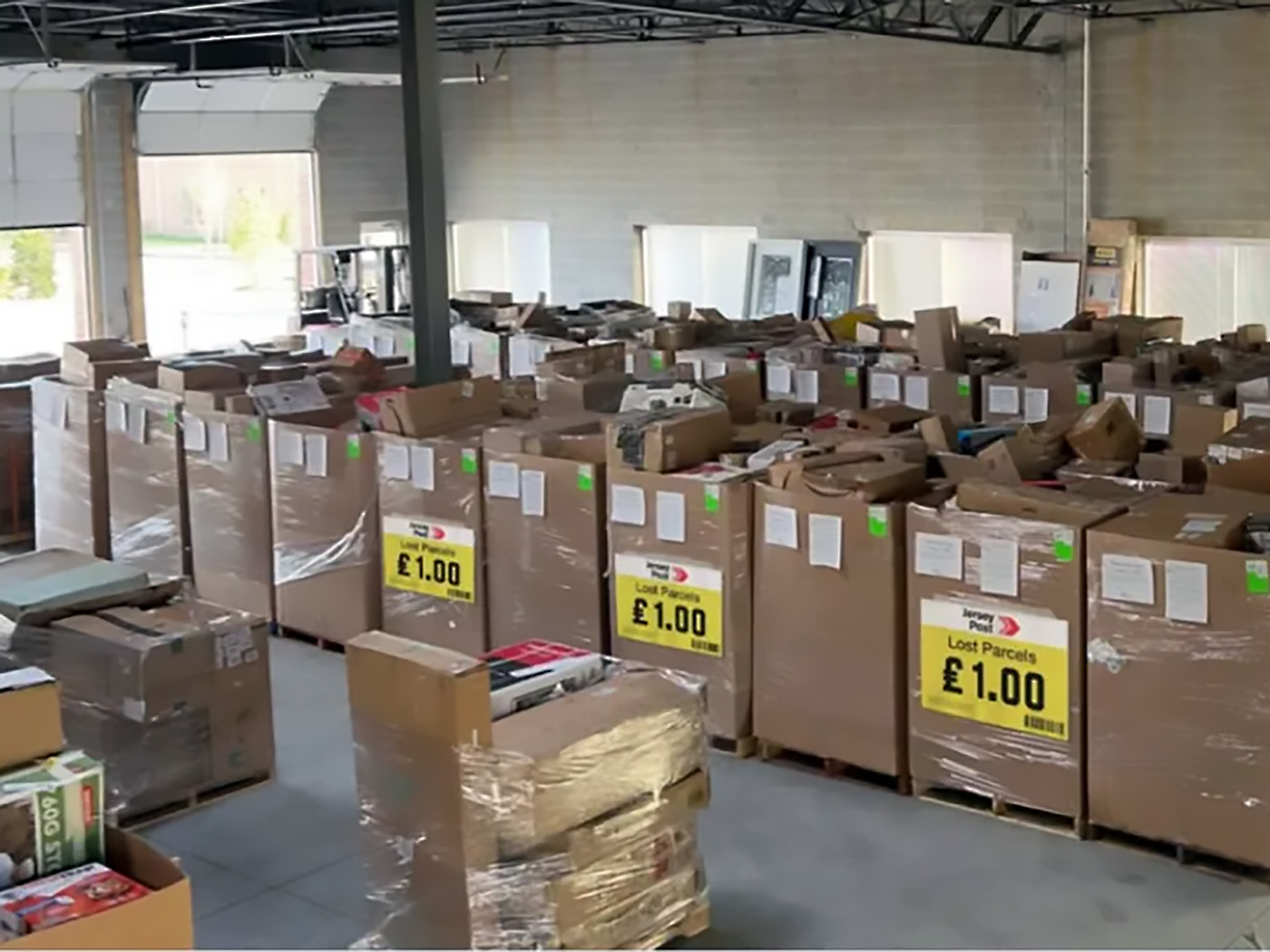 £1 offer for lost parcels too good to be true, authorities warn ...