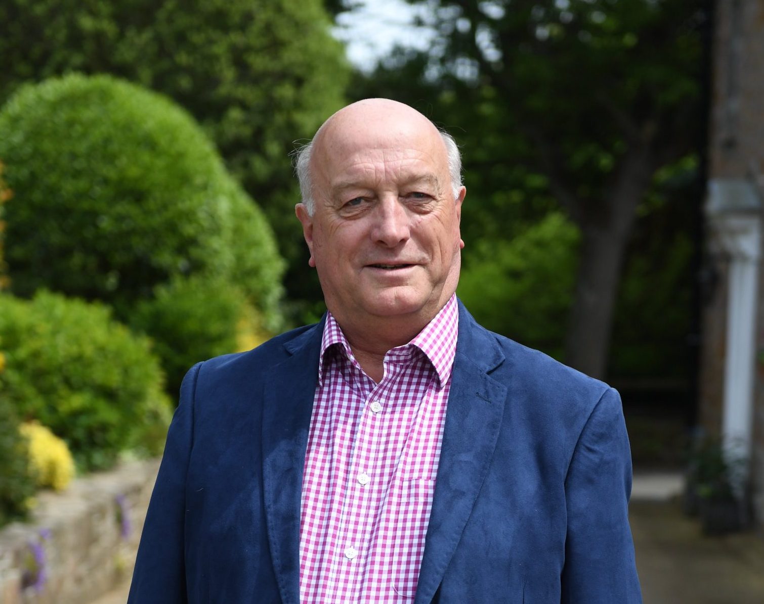 Extra money may not encourage top business brains to face the ...